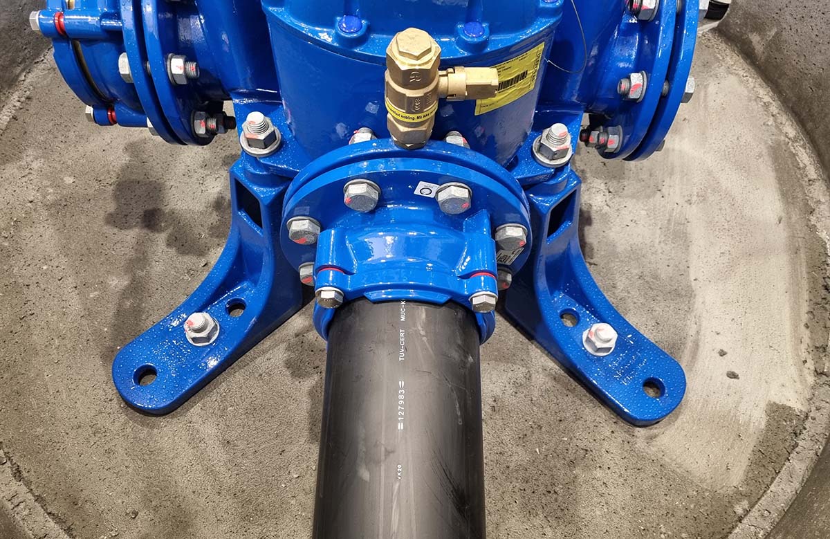 Derfor lekker det i PE mot blågods